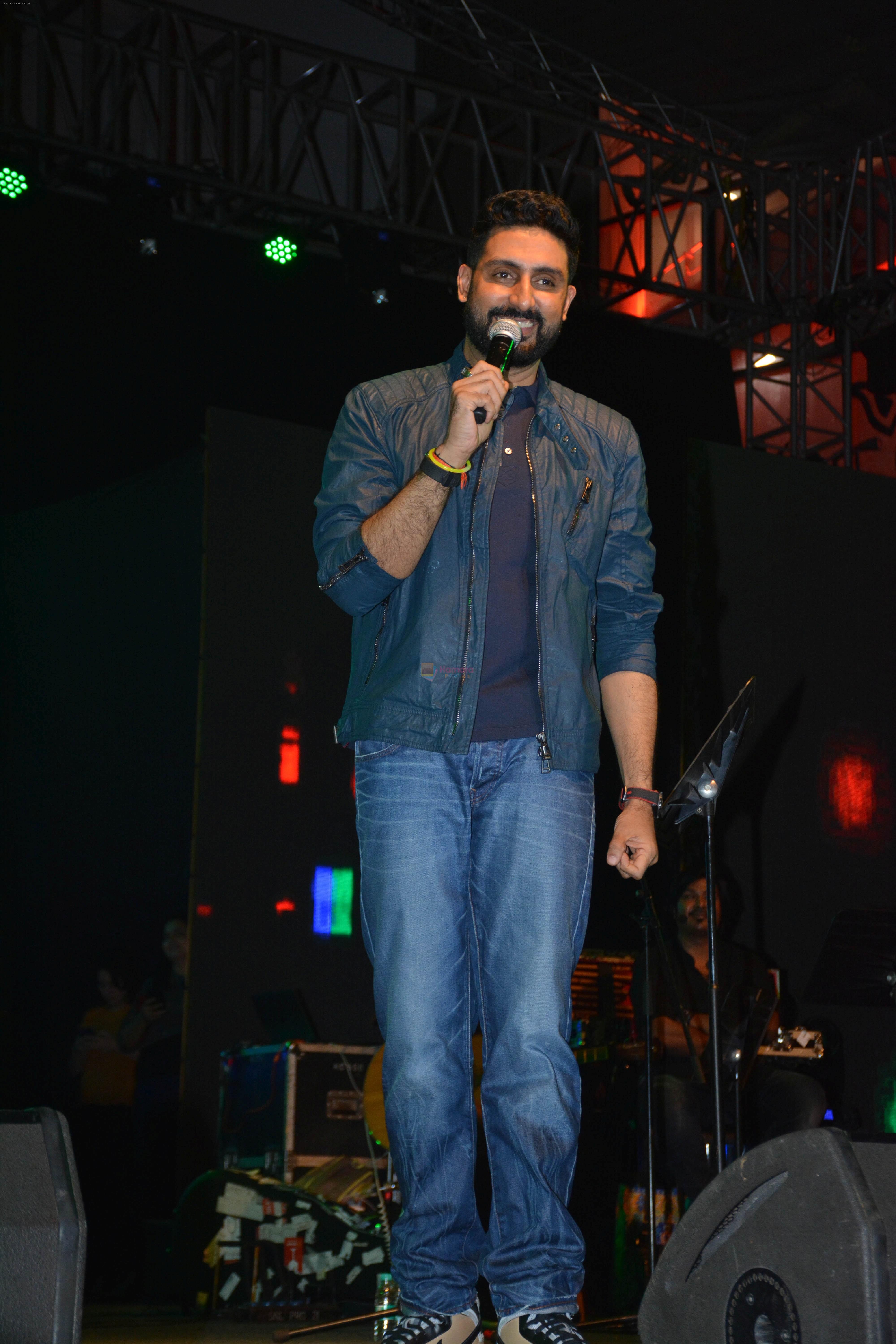 Abhishek Bachchan at Manmarziyaan Music Concert in NM College In Juhu on 19th Aug 2018 ...